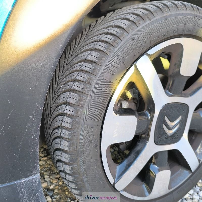 Pneu Kleber QUADRAXER 3 4 Saisons pas cher - Prix et avis - Allopneus.com