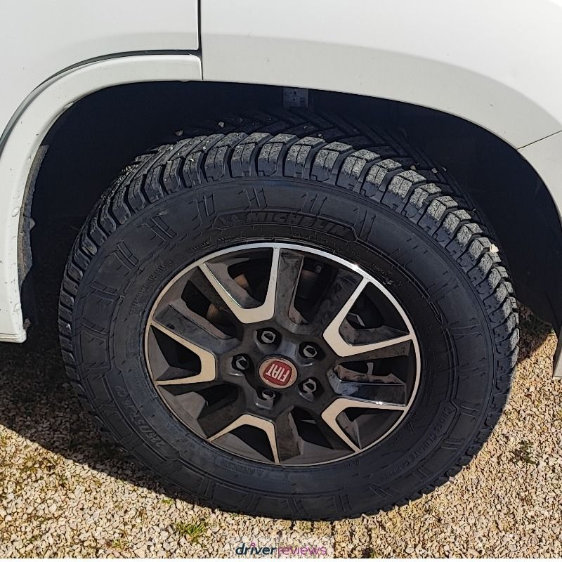 Pneu Michelin CROSSCLIMATE CAMPING 4 Saisons pas cher - Prix et avis - Allopneus.com