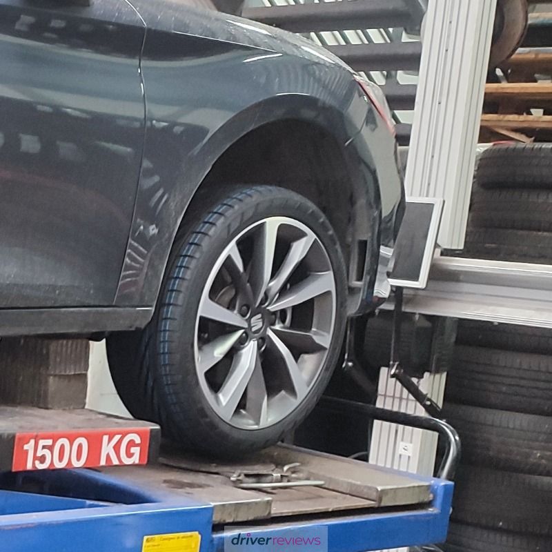 Pneu Uniroyal RAINSPORT 5 Eté pas cher - Allopneus.com