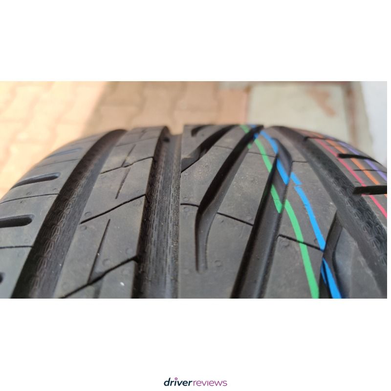 Pneu Uniroyal RAINSPORT 5 Eté pas cher - Prix et avis - Allopneus.com